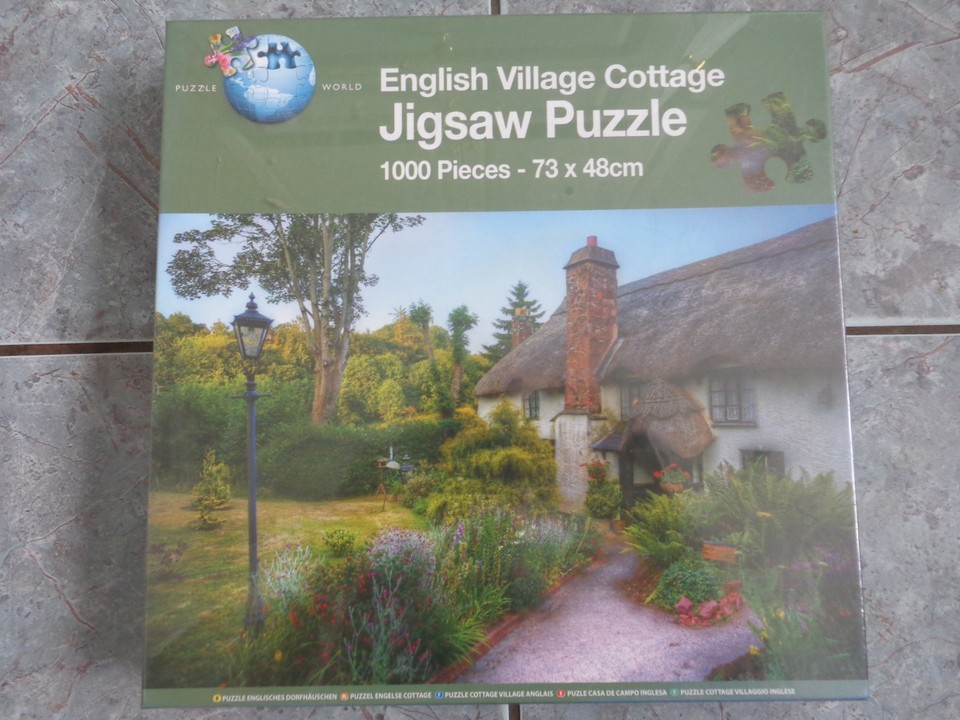2 x Puzzle World 1000 Piece Jigsaw Puzzles English Village Cottage ...