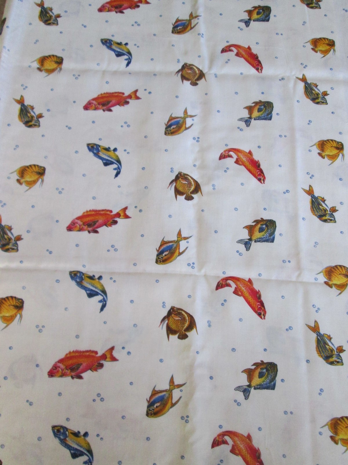 2 Yards + 16" of Colorful TROPICAL FISH Print FABRIC Cotton OCEAN Sea ...