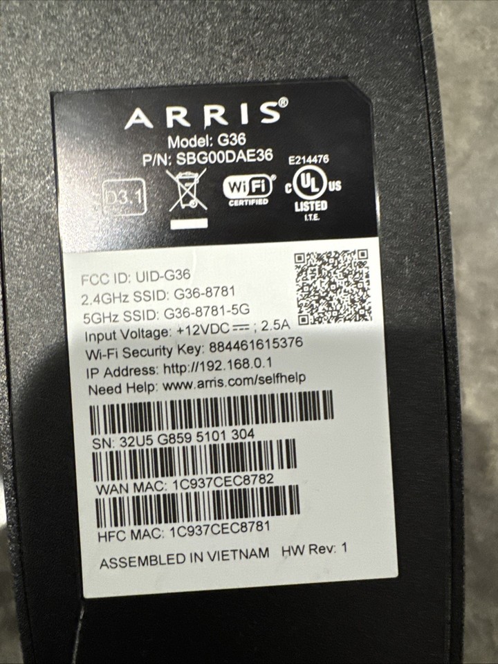 ARRIS G36 - SURFboard DOCSIS 3.1 Multi-Gig Cable Modem & Wi-Fi 6 Router ...