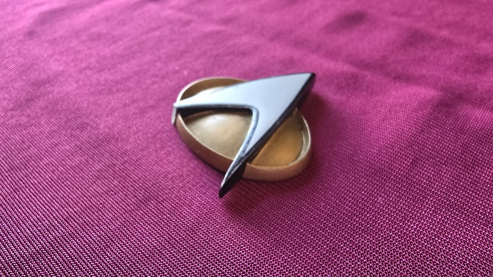 Screen Used Star Trek The Next Generation Commbadge Communicator Badge ...