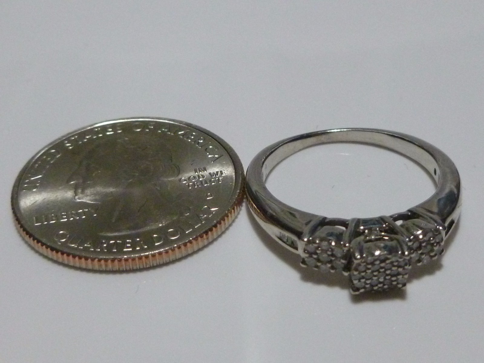 ROSS SIMONS JTW STERLING SILVER .25CT DIAMOND CLUSTER WOMENS RING BAND ...