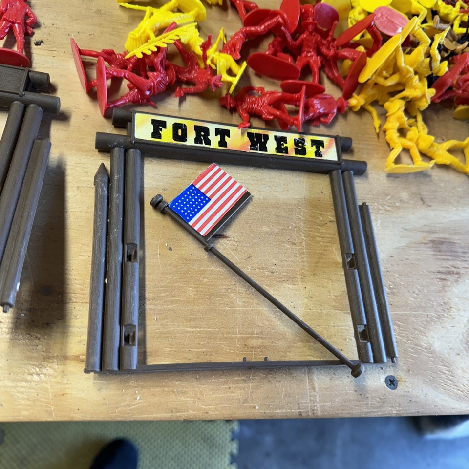 2)Tim Mee Toy FORT WEST Sets for Parts COWBOYS & INDIANS Horse ...