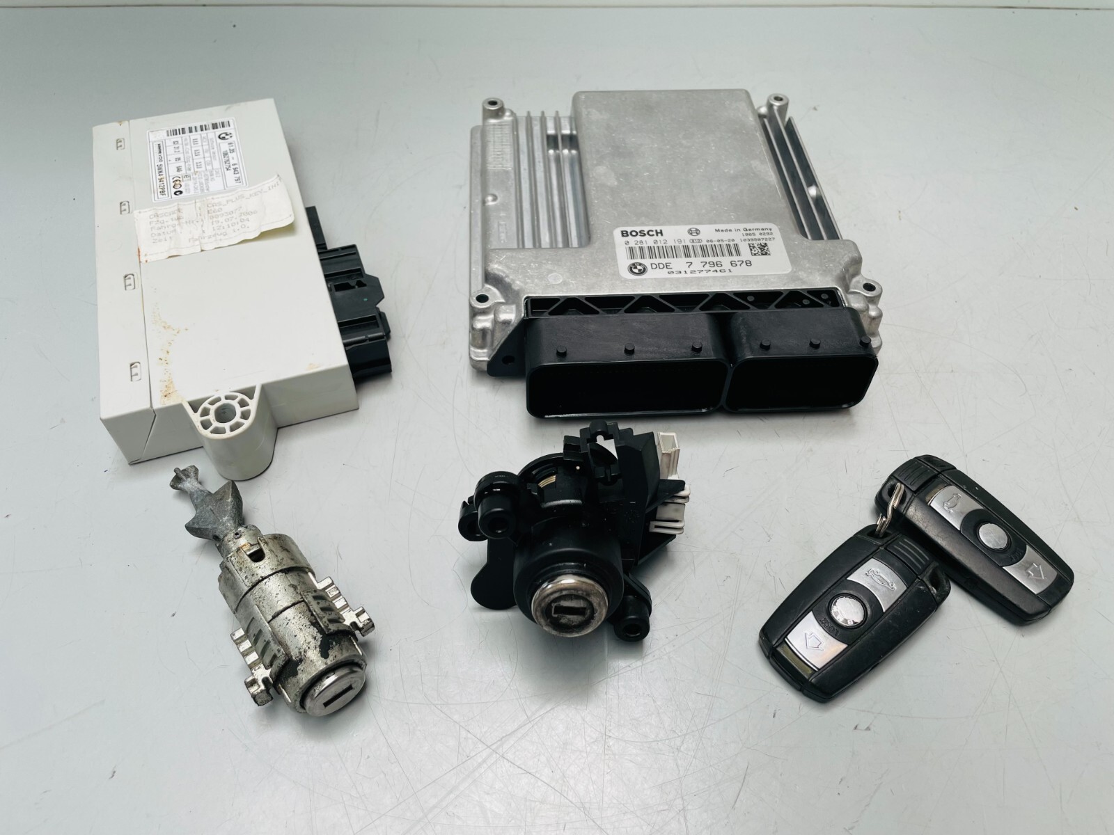 BMW E60 E61 535d 2006-2007 306D4 M57N Engine ECU CAS & 2 Keys 7796678 ...