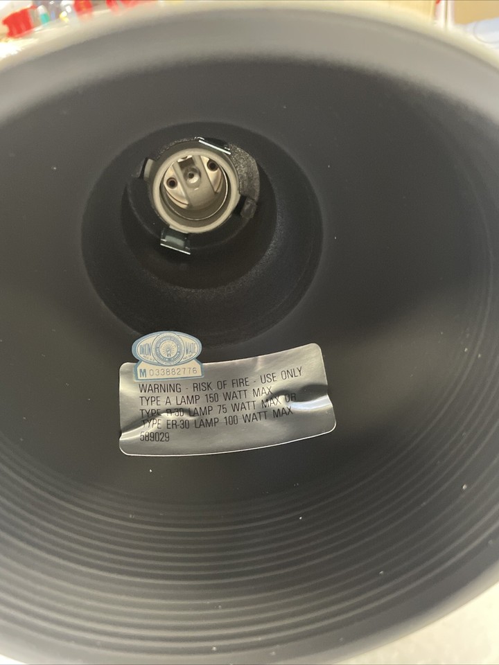 Capri Lighting KT230-1 P TRACK LIGHTING WHITE FORN R30 OR PAR30 LAMPS ...