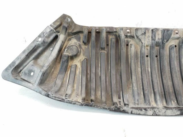 08-14 Mercedes-Benz C350 C300 OEM Lower Engine Cover Shield 2045200723 ...