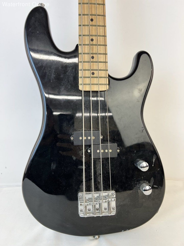 Davison Right‑Handed Electric Bass Guitar Black | eBay
