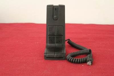 Two-Way Radios - R1225 Uhf