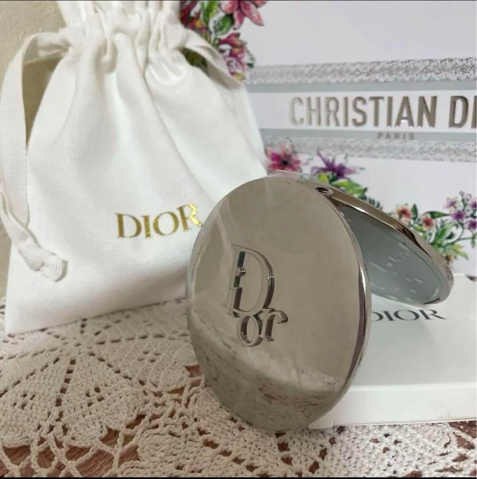 Christian Dior Mirror Compact Silver Circle Logo Double-side 7x7cm w ...