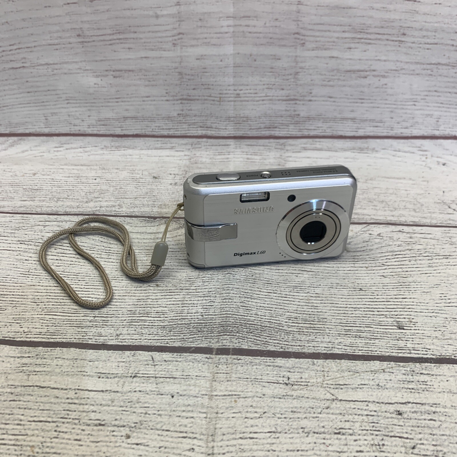 Samsung Digimax L60 6MP Digital Camera with 3x Optical Zoom No Battery ...