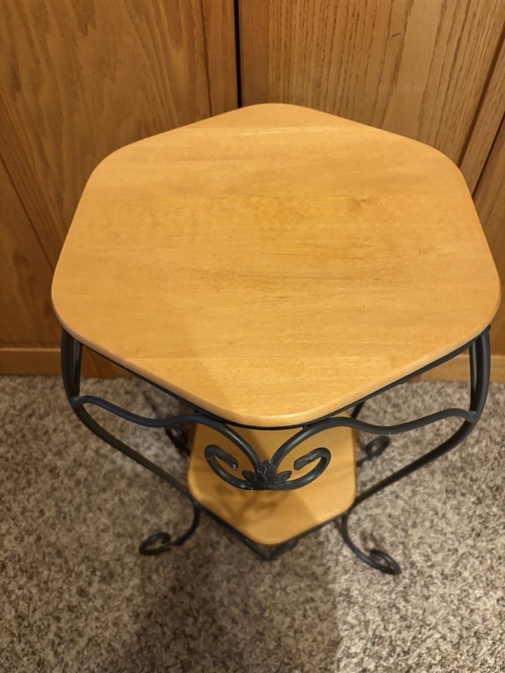 Longaberger Wrought Iron Generations Plant Stand/End Table/Shelf w/2 ...