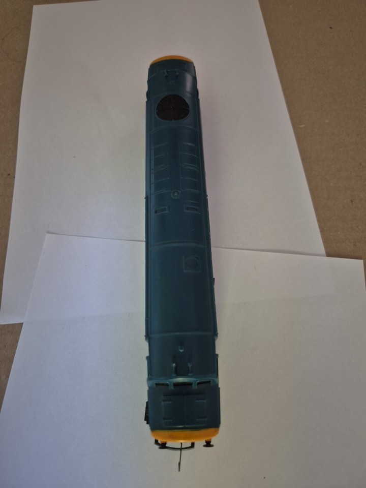 Hornby R751 OO Gauge BR Electric Blue Class 37 D6830 | eBay UK