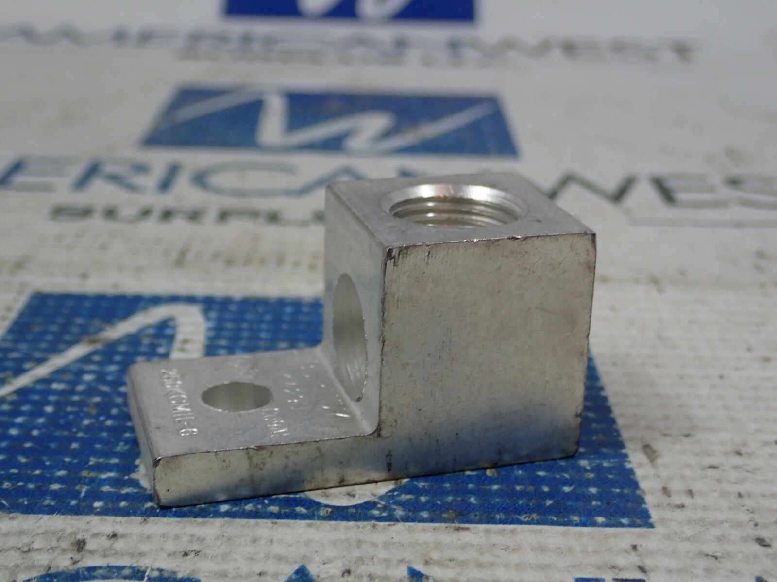 BURNDY KA29U MECHANICAL LUG CU9AL 250KCMIL-6 | eBay