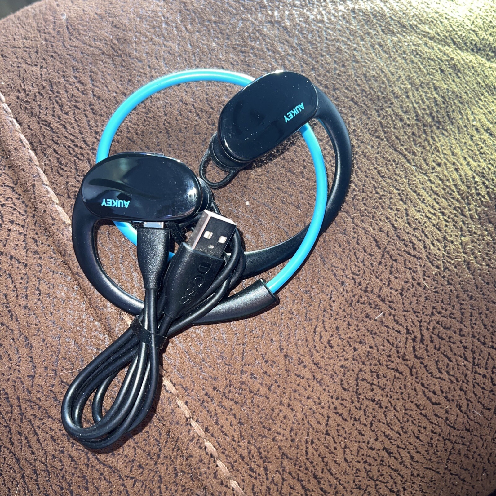aukey bluetooth earbuds Sport, Blue Chord | eBay