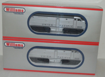 Williams by Bachmann No 20099 O Scale Union Pacific silver/Gray Powered & Dummy | eBay