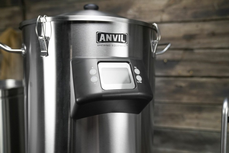 ANVIL FOUNDRY™ - 18 GALLON - 240 V Electric Beer Brewing Unit w/ Pump ...