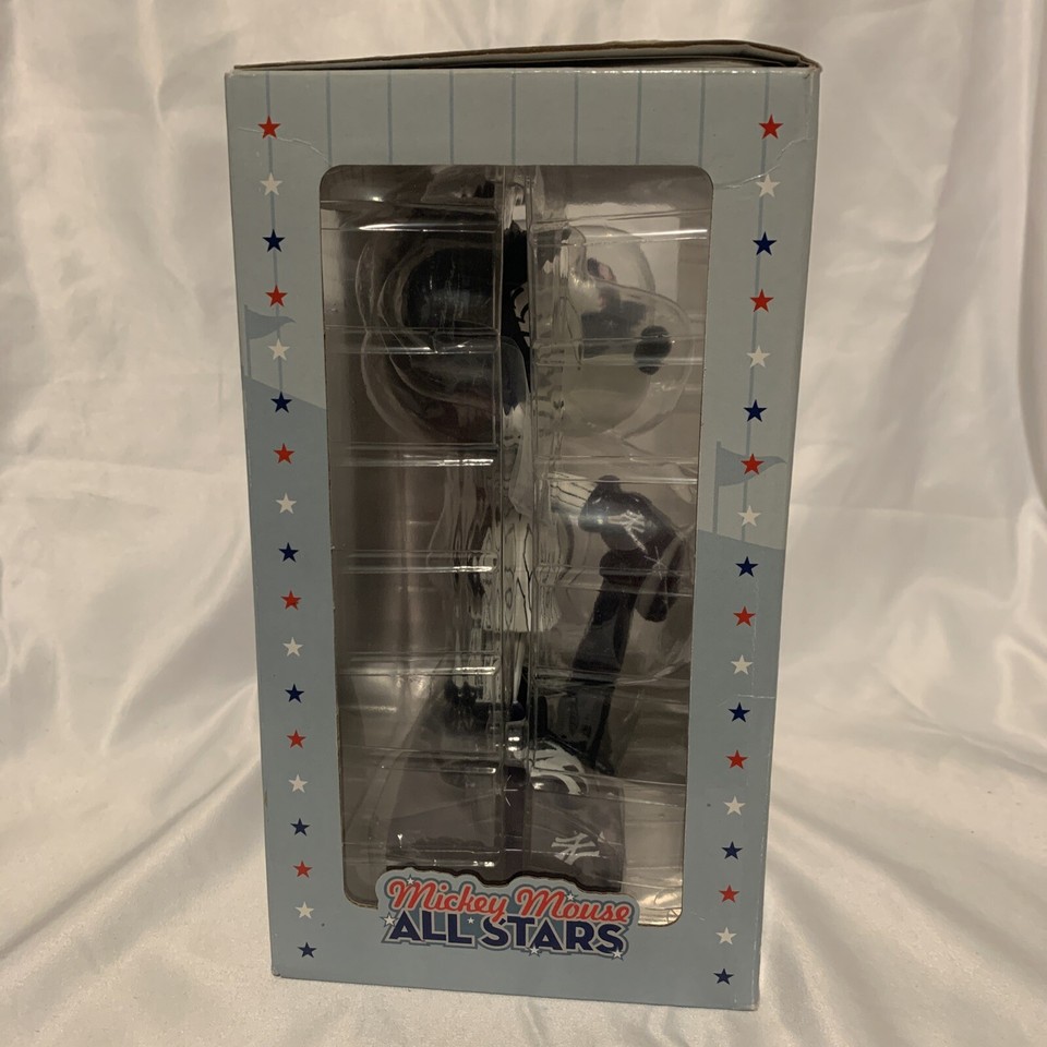 2010 New York Yankees Mickey Mouse Figurine All Stars MLB Limited ...