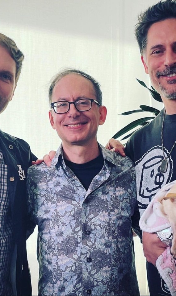 HYPNOTOAD DAVID X COHEN SIGNED Stuffed Animal 2014 Groening VTG ...