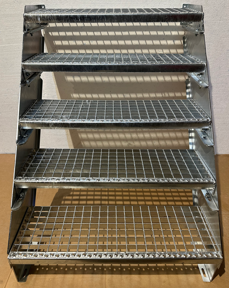 Metal staircase adjustable height and steps - galvanised and ...