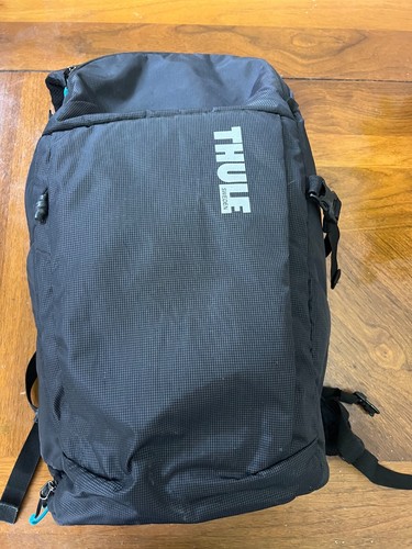 THULE Aspect Camera DSLR Backpack Travel Bag Padded - Black Read | eBay