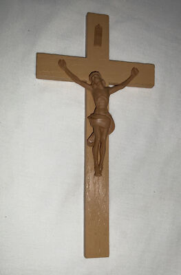 Crucifixes & Crosses - Plastic Crucifixes