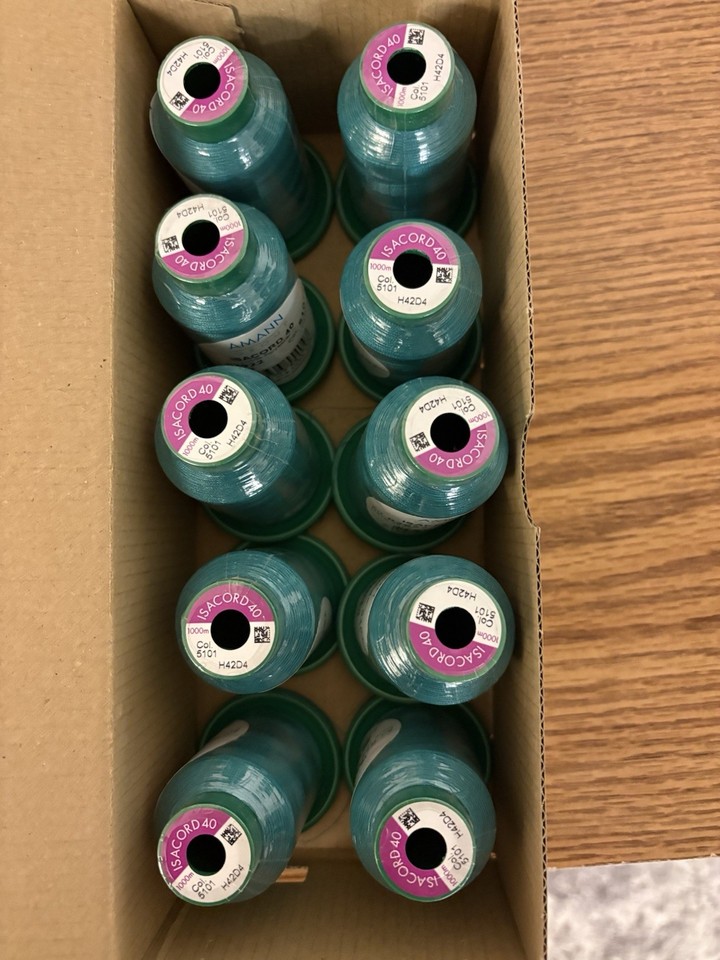 Isacord 40 WT Embroidery Thread, 50 Wt, Color Is 5101, Box Of 10. NEW ...