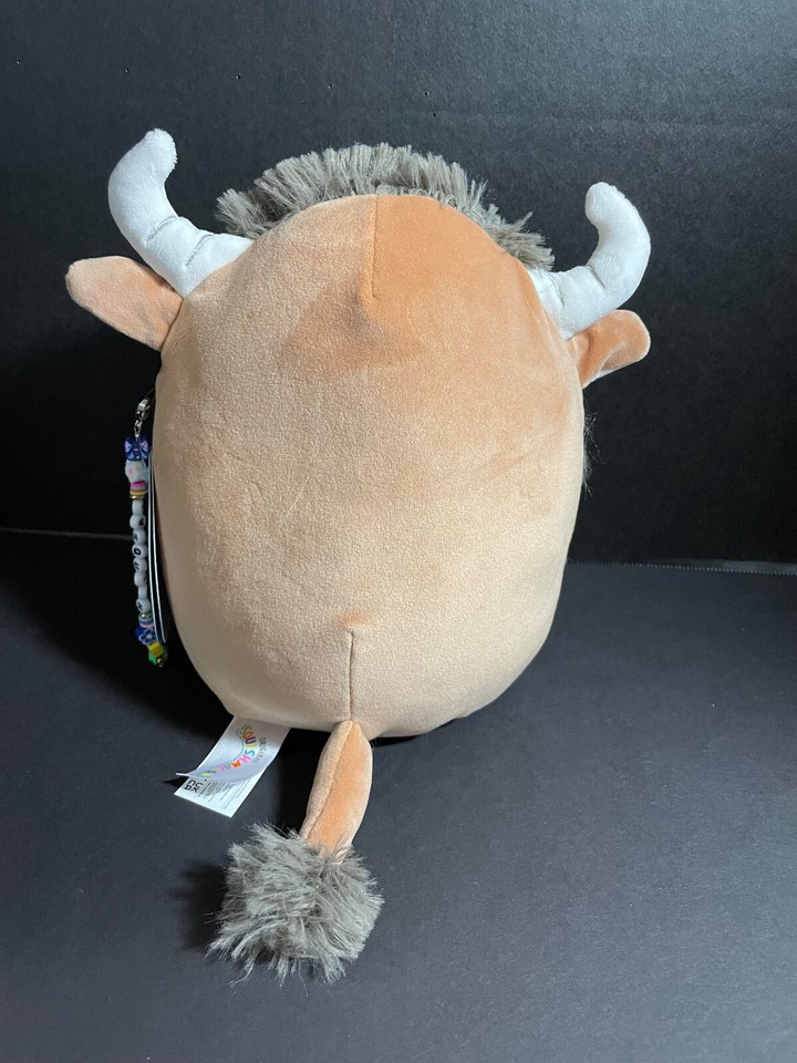 Squishmallow 7.5" Shep Highland Cow Bull w/beaded "I ♡ SQUISH" Charm ...