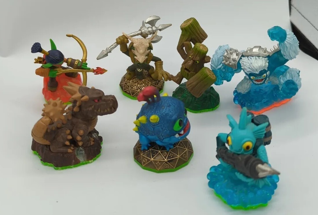 Activision Skylanders Action Figures Toys Lot Of 7 Xbox Wii Ps3/4 DS ...