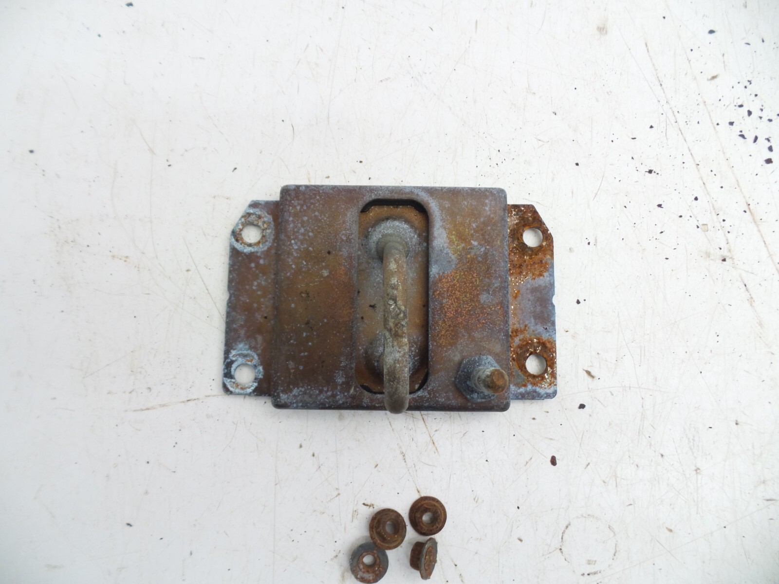 1982 82 CAMARO ORIGINAL GM TRUNK HATCH LATCH / CATCH | eBay