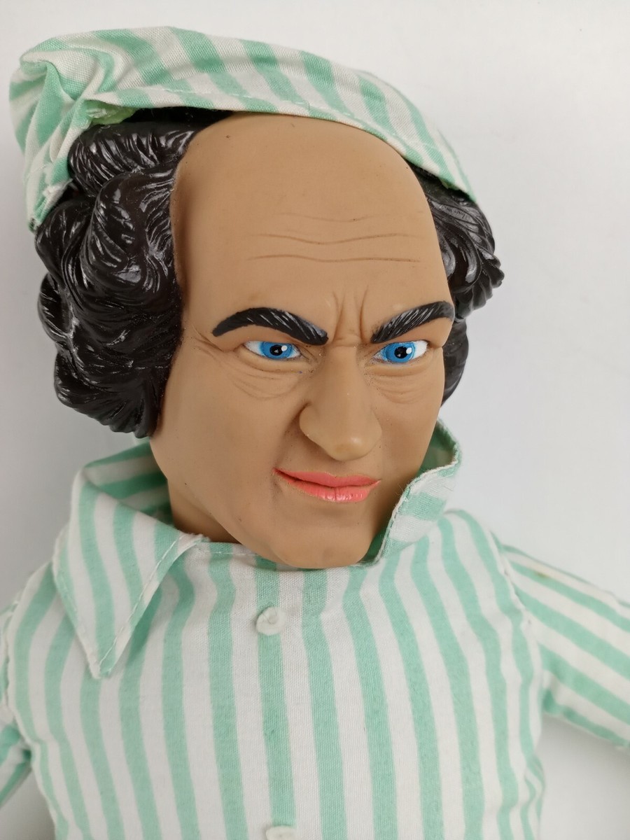 Larry Doll's Instagram, Twitter & Facebook on IDCrawl