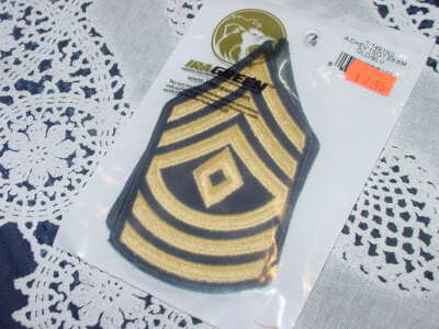 US Army First Sargent 1SG E8 Chevrons, Gold / Blue Dress Patch Set ...