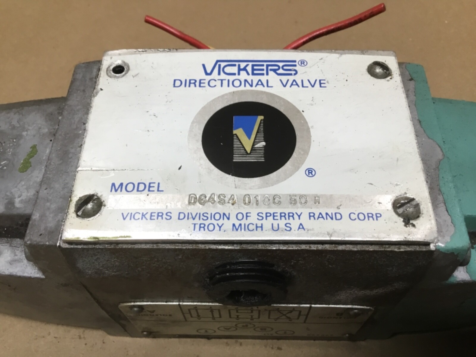 Vickers Dg4s4-010c-50-h 115v Solenoid Valve DG4S4010C50H Coils 281291 ...