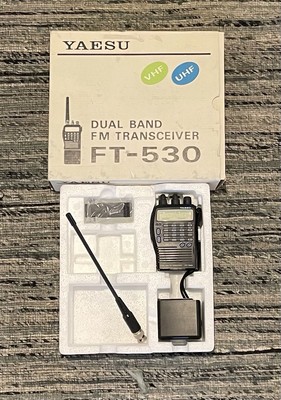 Yaesu FT-530 2m/70cm Dualband ham Radio Ht. Awesome Condition! Works ...