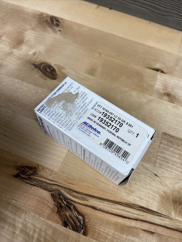 OEM Genuine GM Halogen Bulb Kit 03-06 Cadillac Escalade 19352170 New | eBay