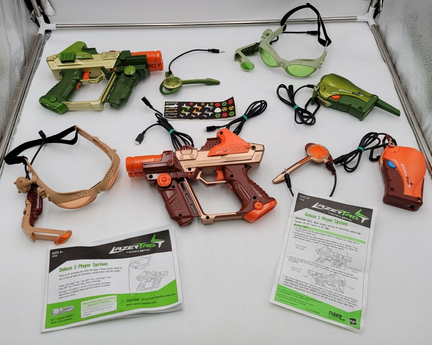Hasbro Tiger Lazer Tag Team Ops Deluxe 2 Walkie Talkie 2 Guns 2 ...