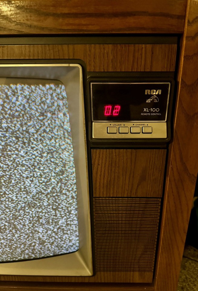 RCA XL-100 Vintage Television Set 1983 Model with Remote | eBay