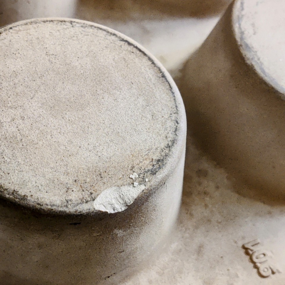 Vintage Pampered Chef 12-Cup Muffin Pan Stoneware Family Heritage ...