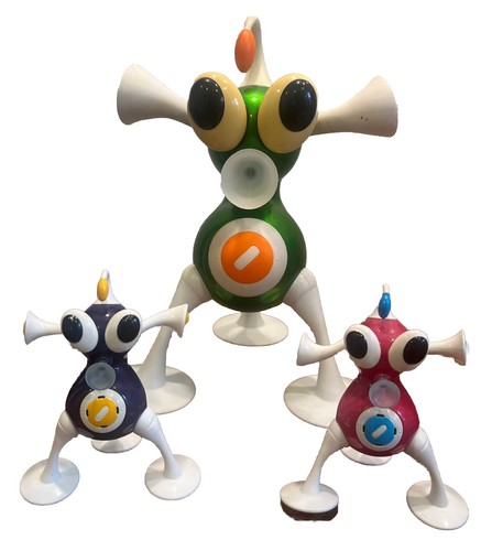 (1) 2005 Zizzle IZ Green 12 Inch Interactive Music Player & Maker (2) 5 ...