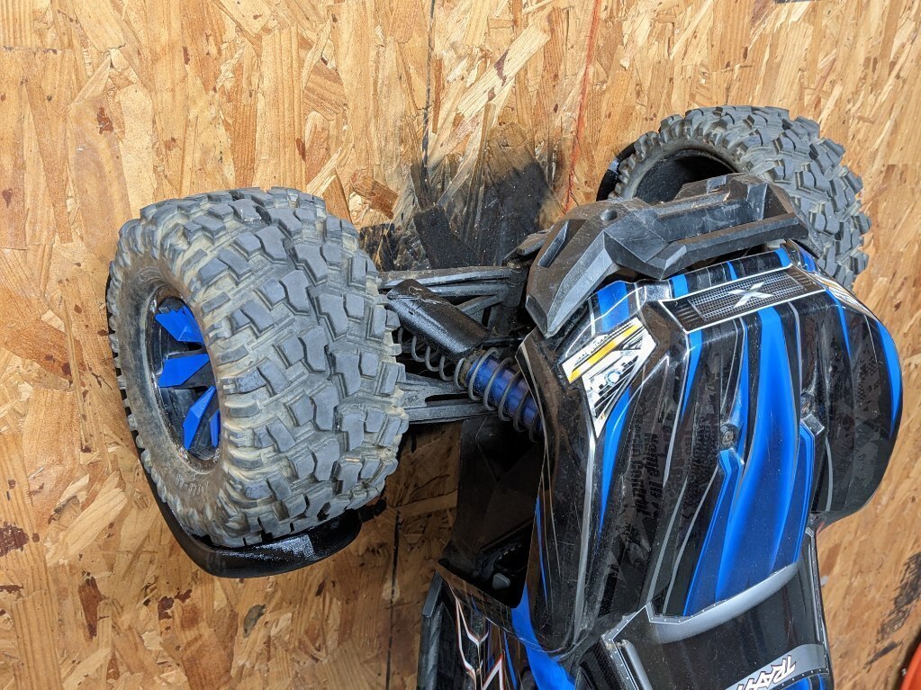 Jumbo RC Car Wall Hangers, Wheel Wall Mount for Traxxas X-Maxx & 1/5 ...