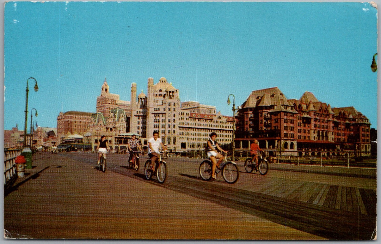 Bicycling The Boardwalk Atlantic City New Jersey Postcard Q268 | eBay