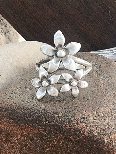 Retired James Avery Large Triple Flower Ring Size 8 | eBay