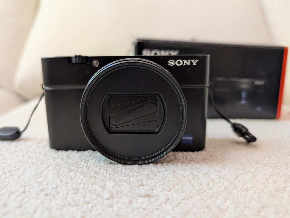 Sony cyber-shot rx100 vii digital camera With Box and JJC adapter ...