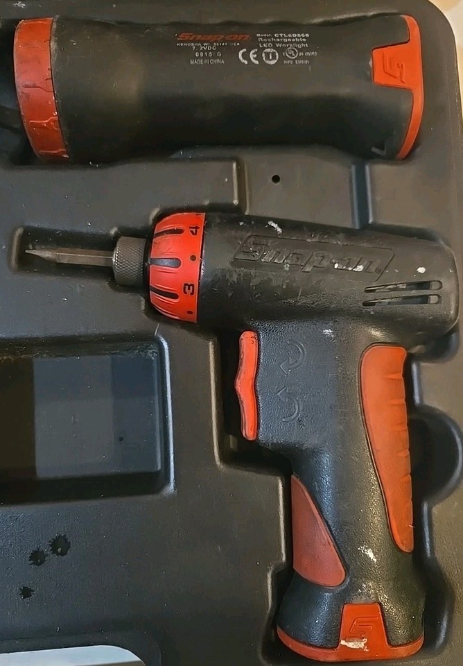 Snap-on CT561 CL 7.2V 1/4" Cordless Screwdriver Set w/ Hard Case 2 ...