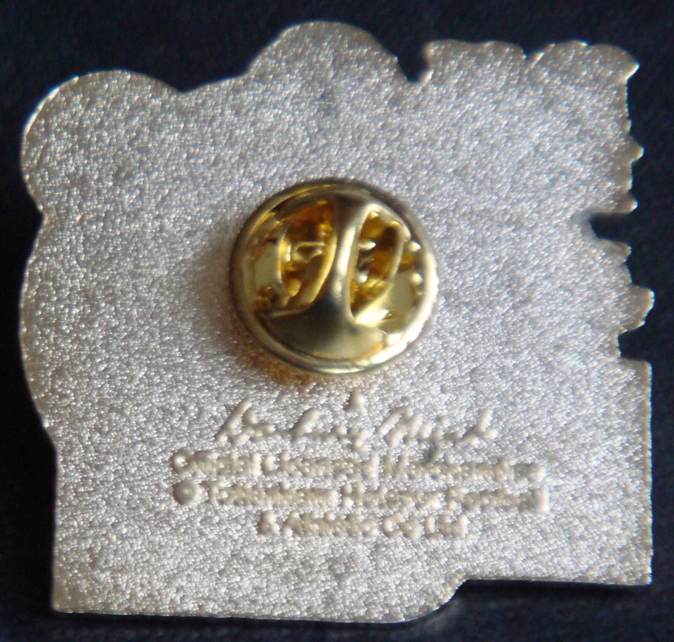 TOTTENHAM HOTSPUR GREATEST PLAYERS LEN DUQUEMIN Badge Victory pins ...