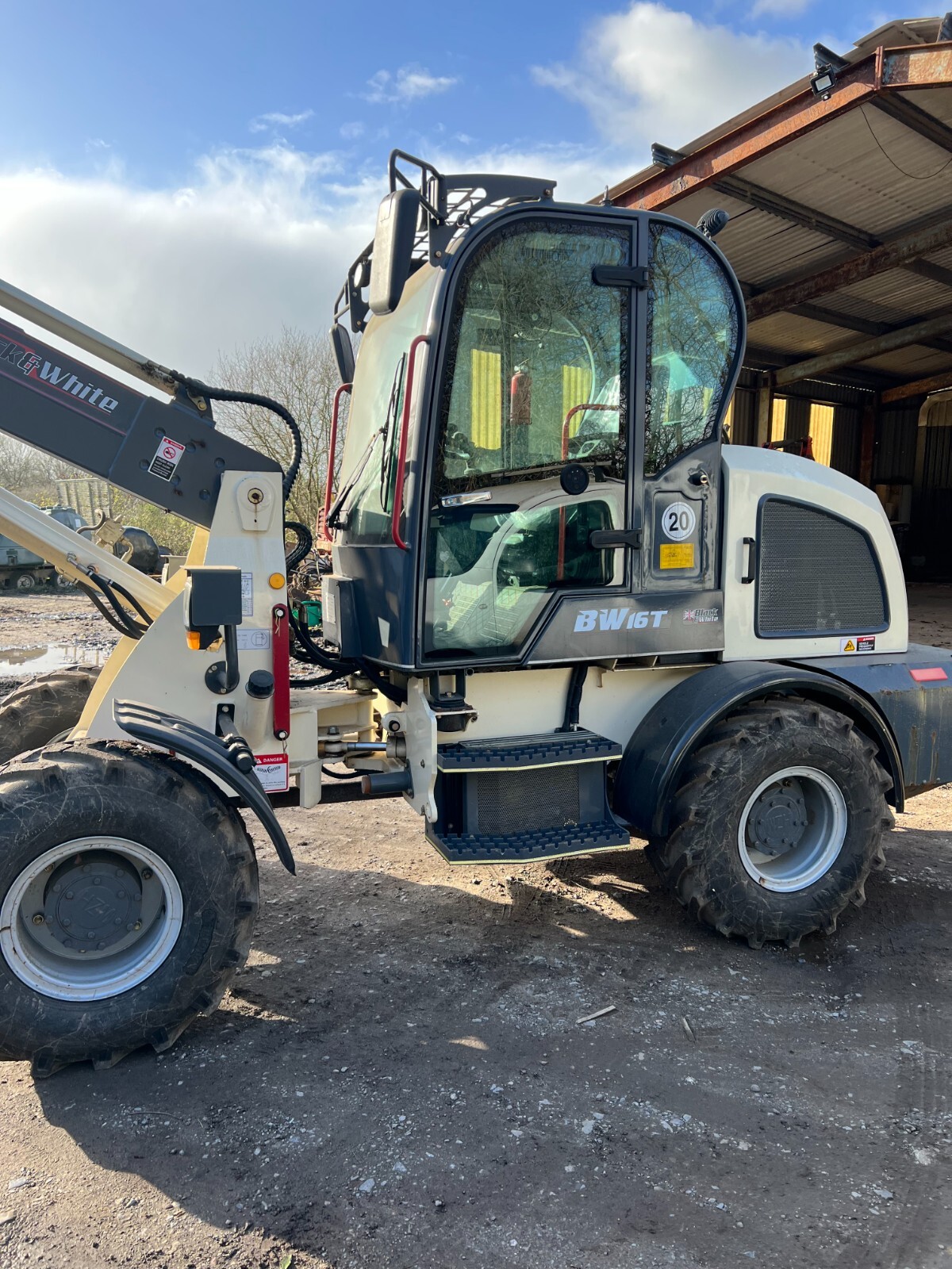 telehandler black and white. only done 10 hours. | eBay UK