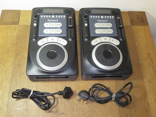 2 x Numark Axis 9 DJ CD player with FX and looper - PAIR / BOTH WORK ...