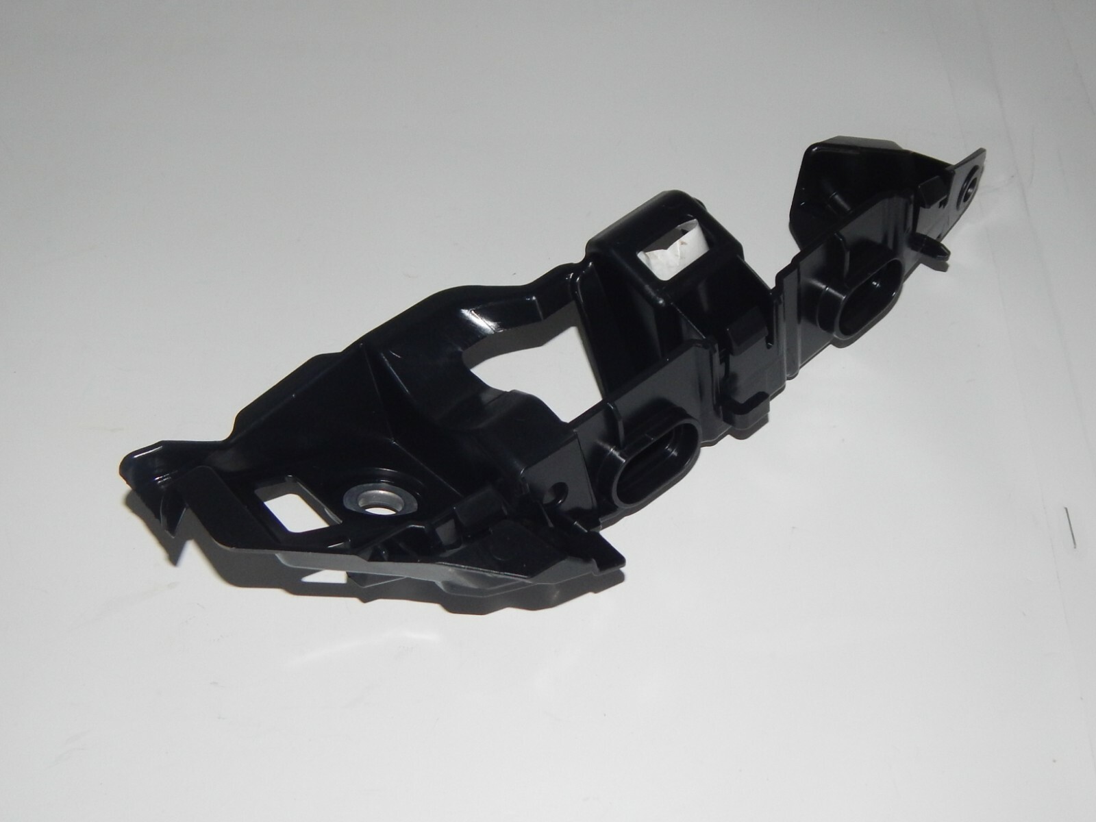 Genuine Volkswagen Golf Mk7 Front Bumper Right Bracket 5G0807050A OEM ...