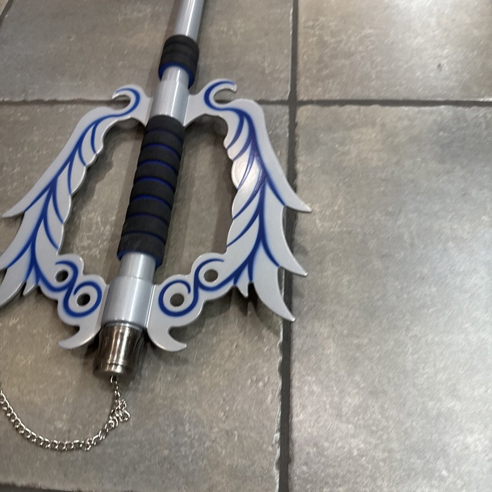 KINGDOM HEARTS The Oathkeeper Keyblade Metal 35”full Size 1:1 | eBay
