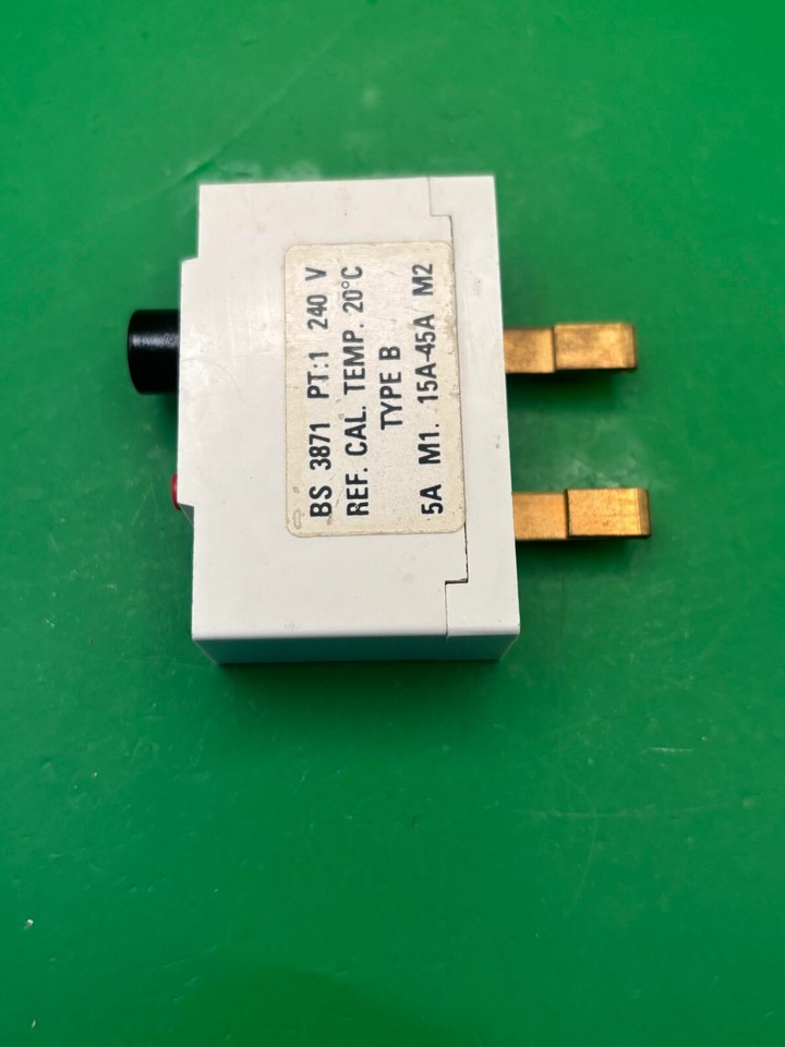 Wylex Plug In MCB Fuse Replacement 5A 15A 20A 30A 45A - No Base Shield ...