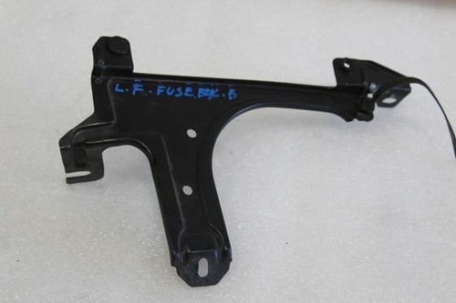 1989 1990 1991 1992 FORD PROBE ENGINE FUSE BOX BRACKET | eBay