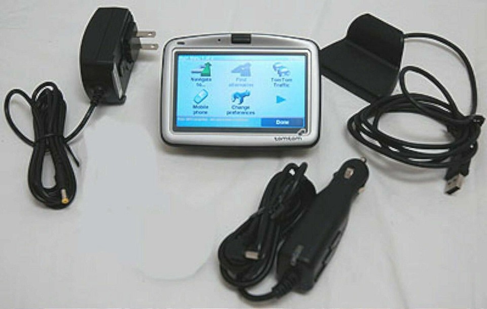 TomTom GO 710 Car Portable GPS Navigator Unit Set 4" LCD US/Canada Maps ...